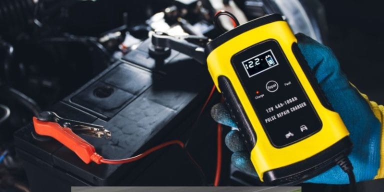 How to Connect a Trickle Charger to a Car Battery: Essential Guide for ...