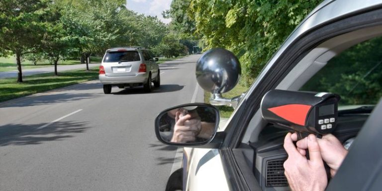 How Does Police Radar Know Which Car Is Speeding? A Complete Guide