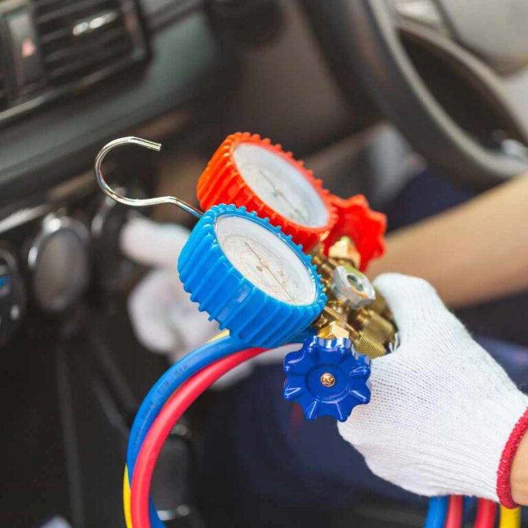 How to Remove Car Refrigerant Without a Machine Safely